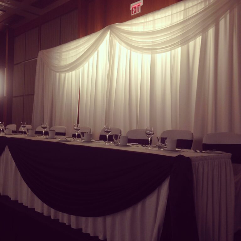 Backdrop White with Swag - Mastermind Events